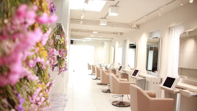 表参道の洗練されたヘアサロン ロケ・撮影・美容講習・イベント利用などに!の写真1