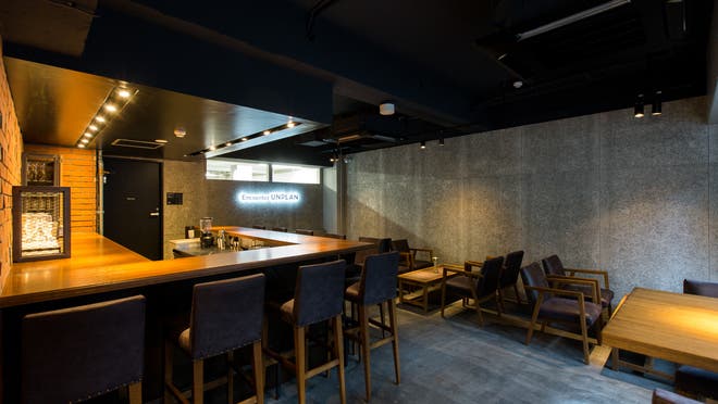 新宿三丁目10分🚶♂️カラオケバー🍷🎤 撮影可能🎥 (最大25名収容)の写真2