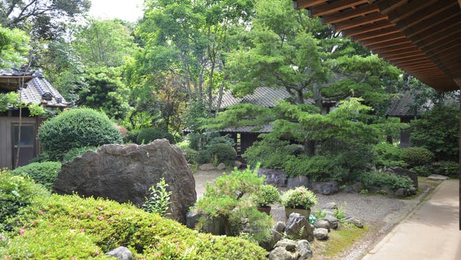 【ひらやま治兵衛】築135年古民家を貸切で動画/コスプレ撮影会などに‼ 打掛レンタル無料の写真6