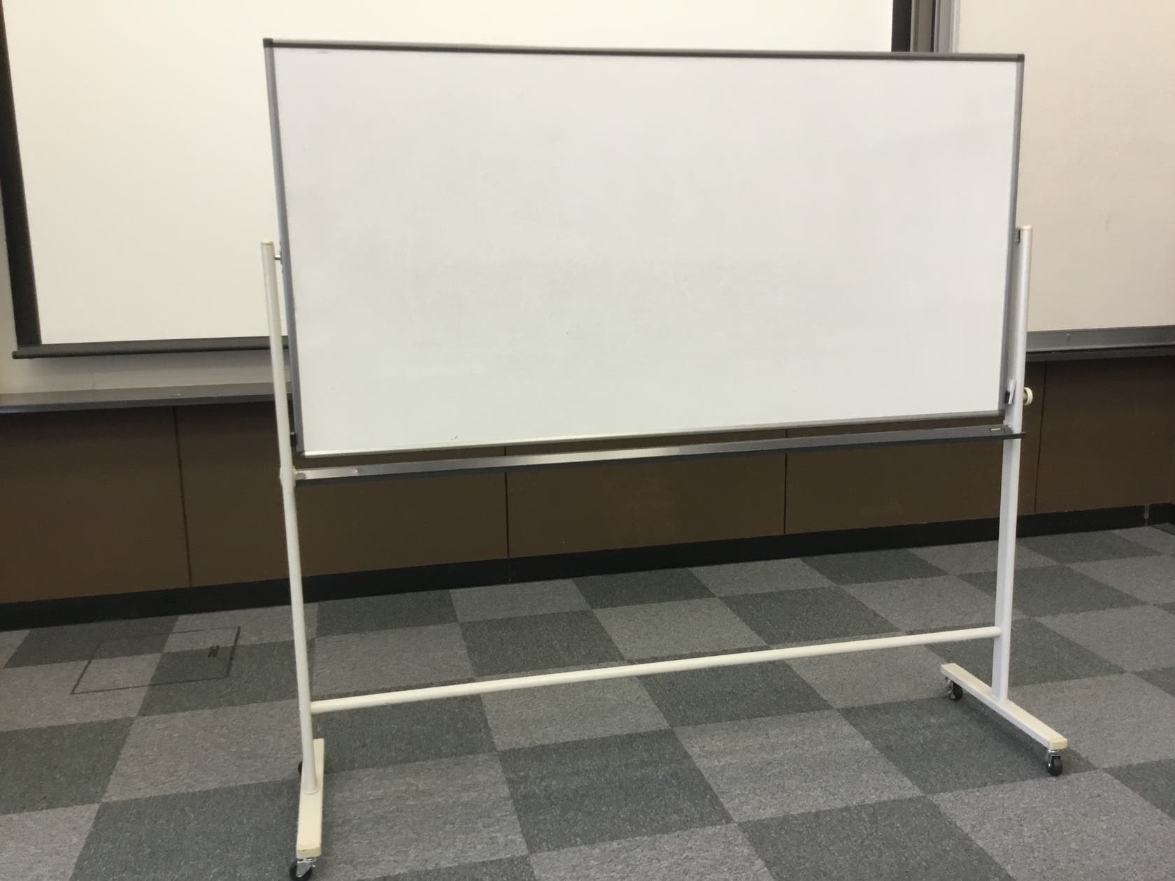 追加ホワイトボード１台の画像1