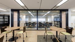 横浜駅徒歩6分!6名会議室 高速wifi/60インチモニター完備 テレワークや会議等で是非!【STAYUP横浜】の写真3
