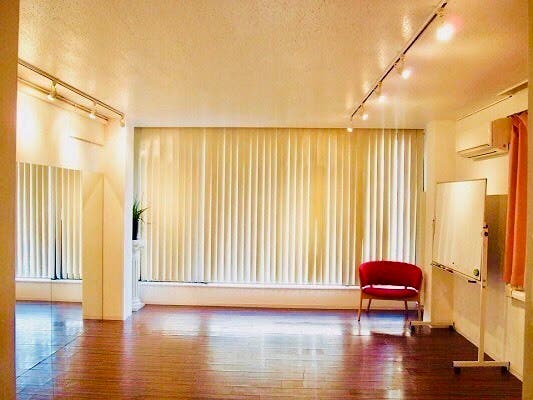 【中崎町駅徒歩1分】レンタルスタジオ/ヨガ/ダンス/WS等開催可能の写真2