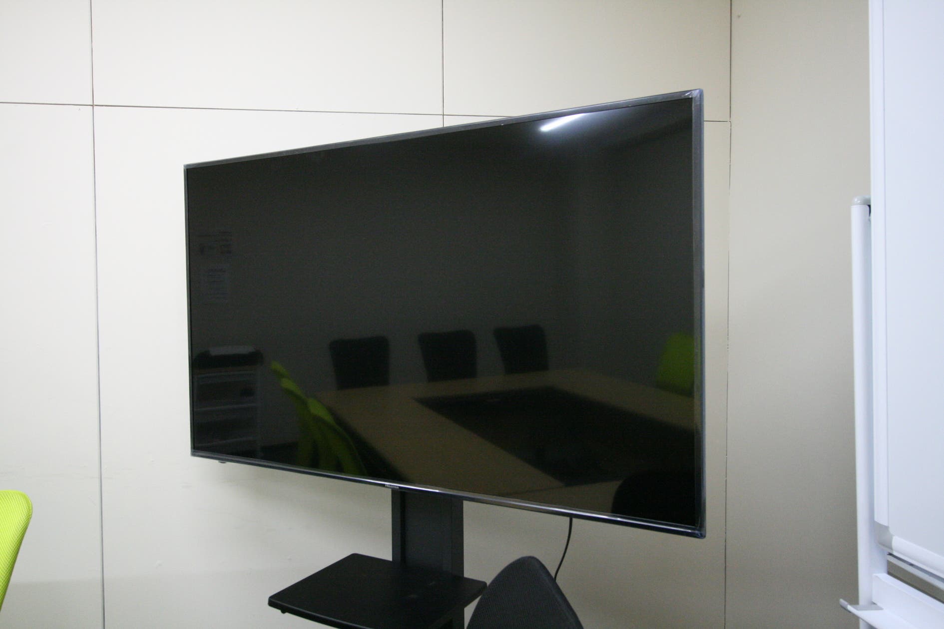 【業務用エアコンですぐ冷える！】◆お気軽会議室淀屋橋LSE◆高速wifi/駅徒歩4分/大型モニター/18人収容の写真6