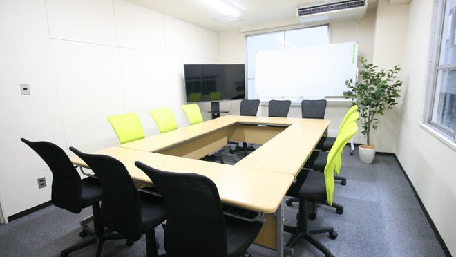【業務用エアコンですぐ冷える!】◆お気軽会議室淀屋橋LSE◆高速wifi/駅徒歩4分/大型モニター/18人収容の写真1