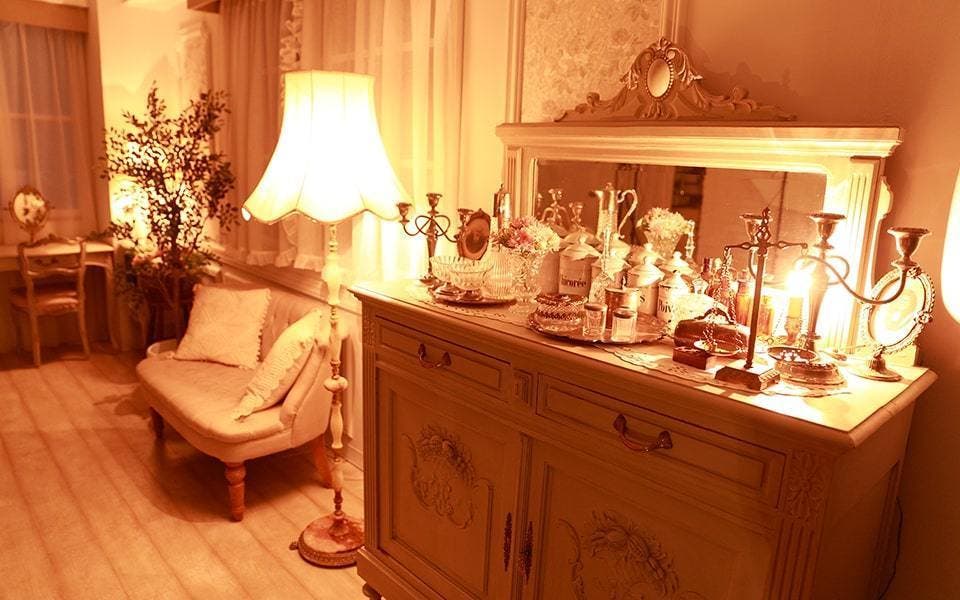 🎊今だけ特割🎁秋葉原4分⭐本格アンティーク家具が彩るシャビーシック撮影スタジオ✨ポートレート、撮影会、作品撮りに特別な一枚を📷の写真25