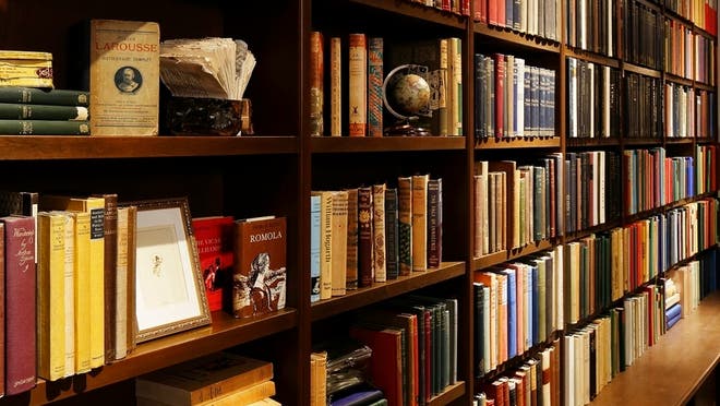 【神保町駅徒歩30秒/128平米 / ¥23,400/1h~】CM・雑誌多数実績。1902年創業・国内最大級の老舗ブックストアの写真9