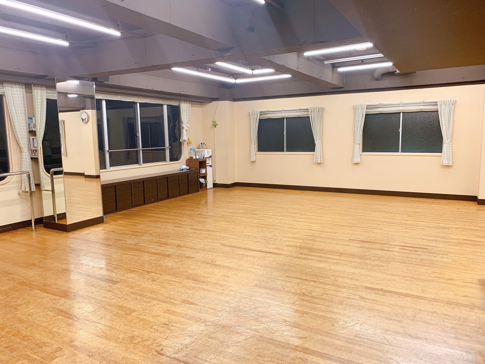 【レンタルスタジオ】駅近！大きな鏡張りの広くて明るいフロアです！ダンス・ヨガ・歌・演劇などに！の写真3