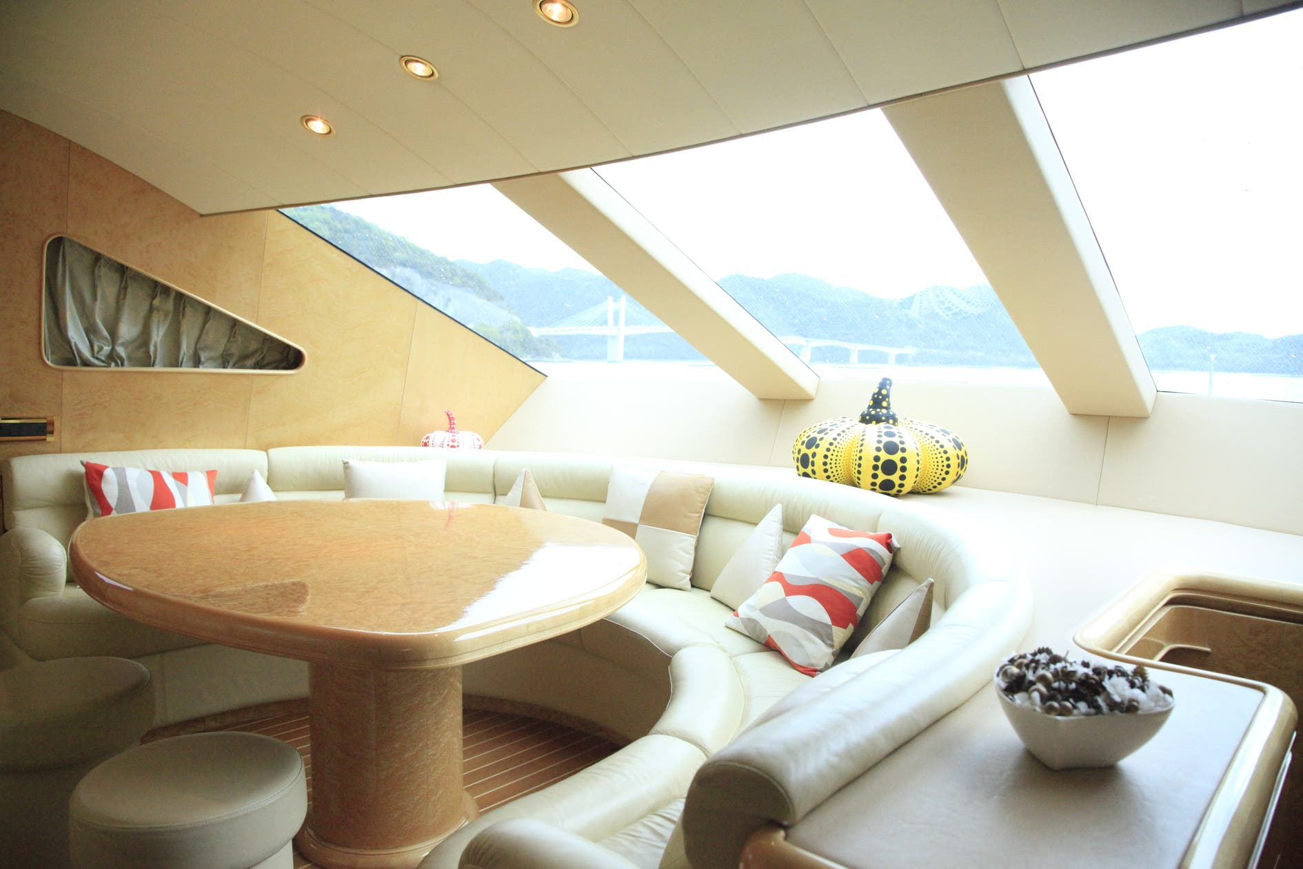 瀬戸内海クルーズの画像3