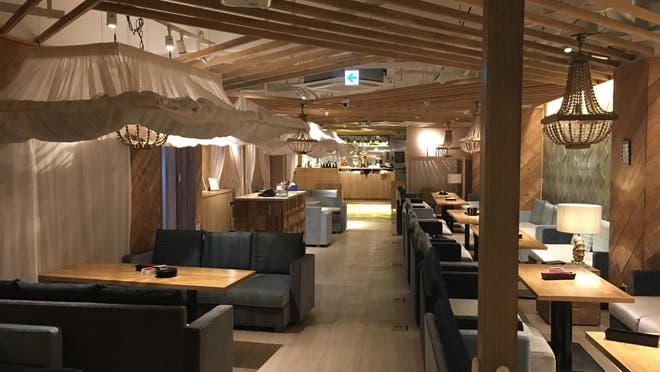 【栄駅徒歩6分】リゾートホテルのラウンジをイメージした上質な空間。パーティ・ロケ撮影・会議などに!の写真1