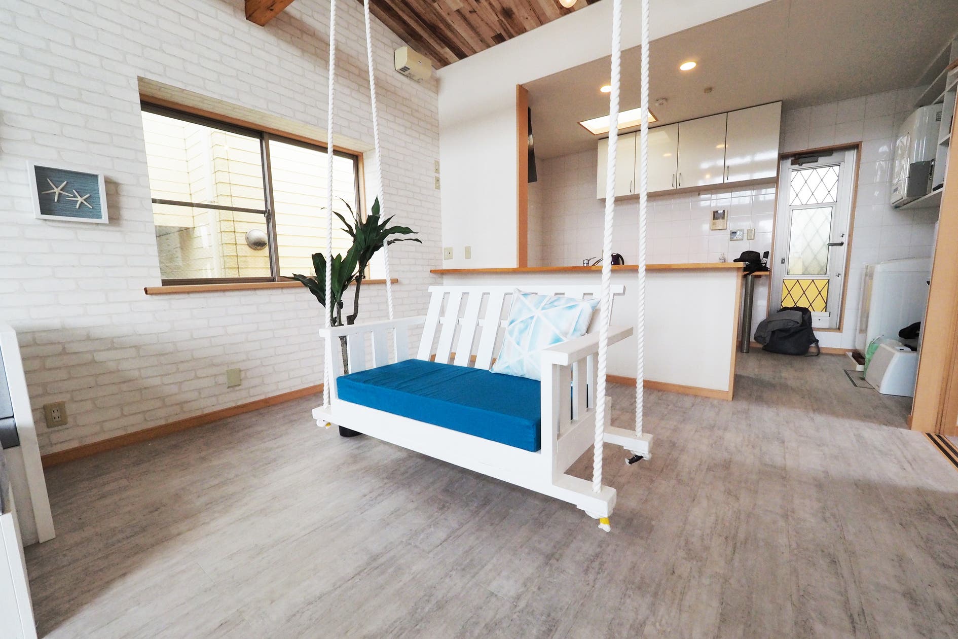 【片瀬江ノ島駅１分／海まで３分】ブランコ✨｜自然光◎｜メイクルーム｜撮影📷・パーティー🎉の写真12