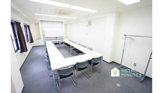 <ゼネラル会議室>リモートワーク・テレワークにも最適!22名収容♪浜松町駅徒歩5分♪wifi/プロジェクタ無料の写真1