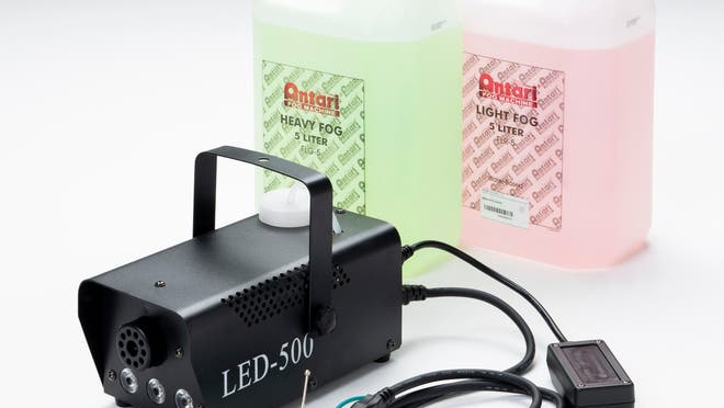 池袋エリアの広々白ホリスタジオ 天井高く、背景紙や無料機材も豊富!の写真21