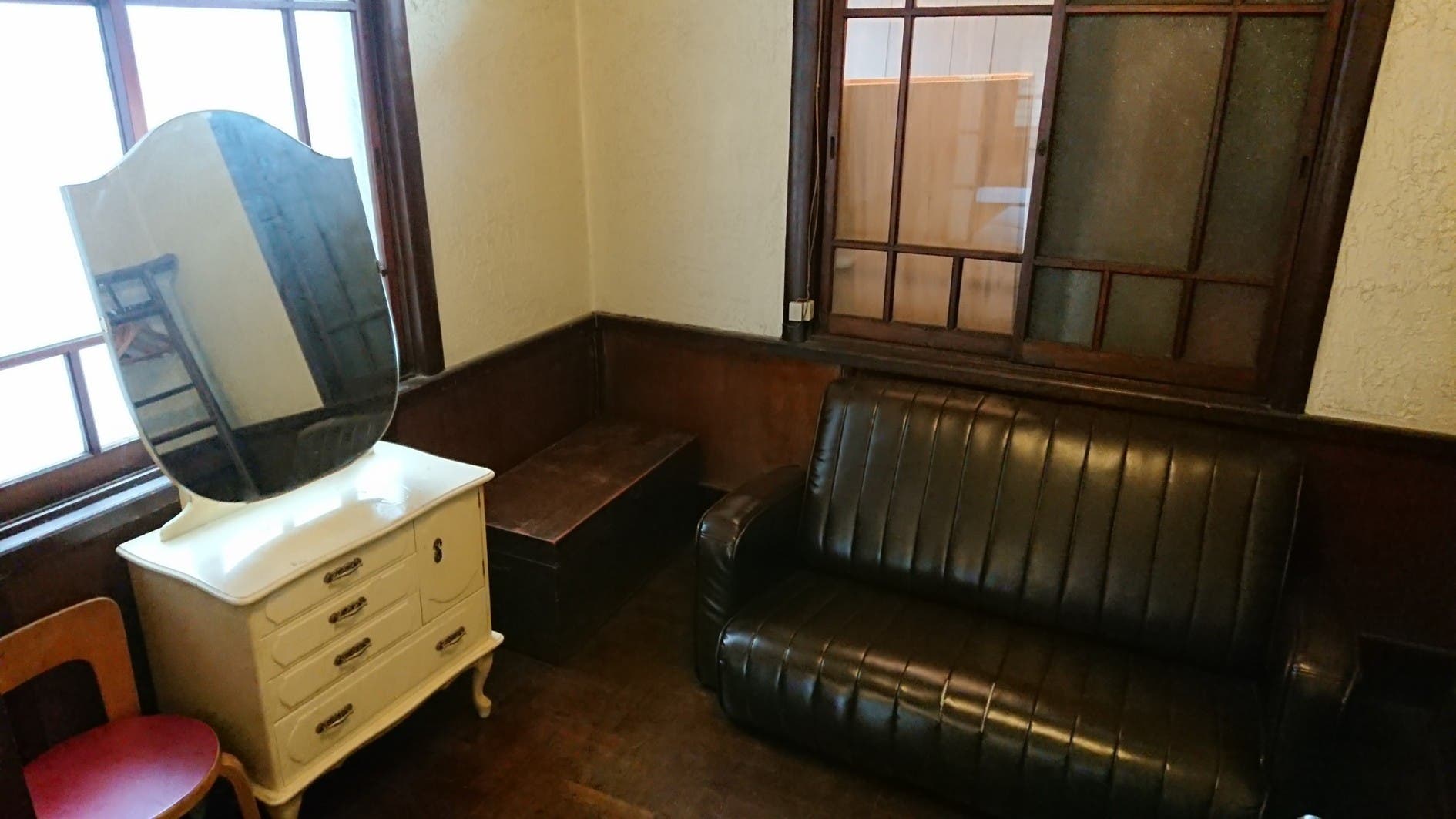 【大阪・阿倍野】築90年の長屋（古民家）を1棟貸し！撮影、展示、ママ会などに！（キッチン完備）の写真6