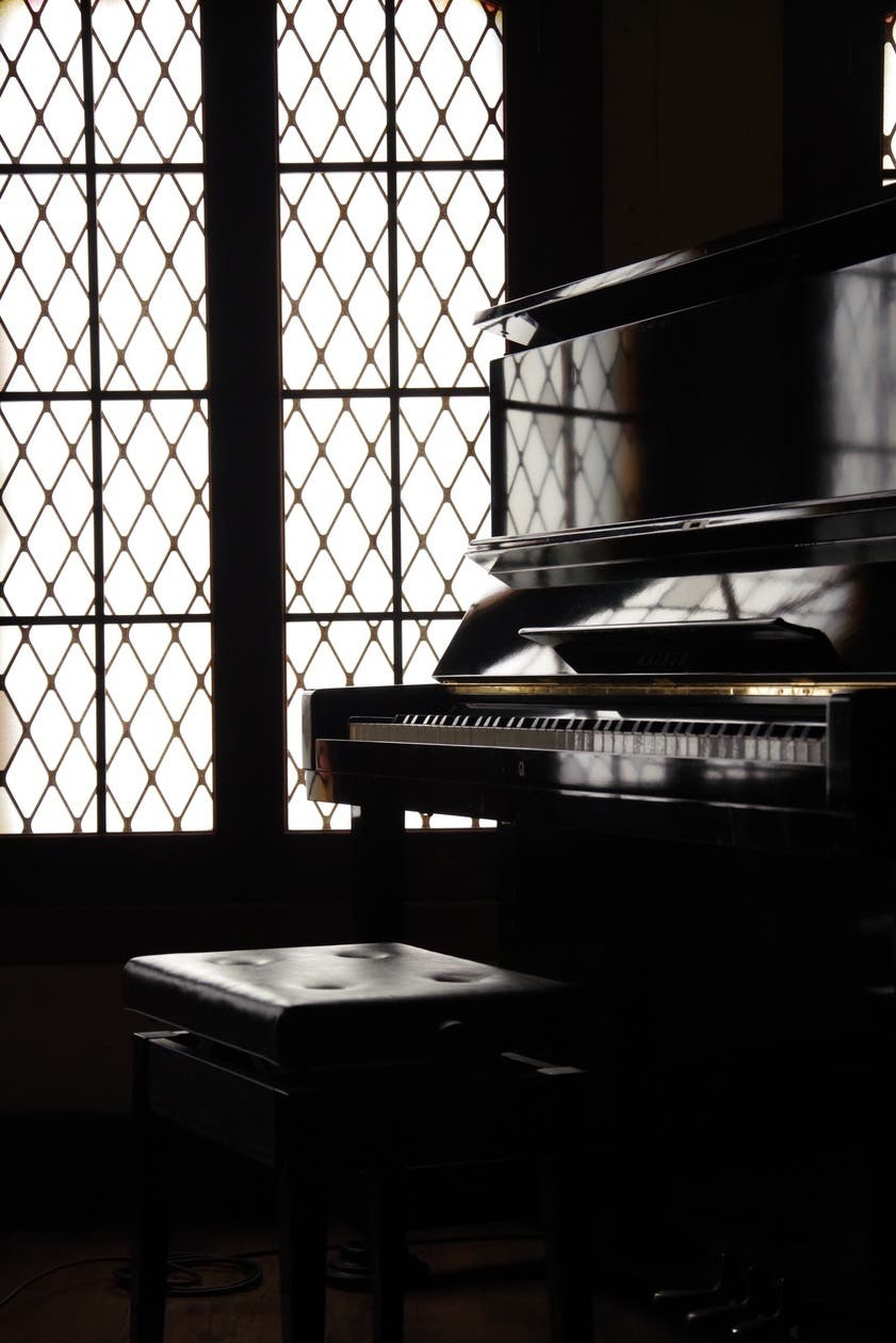 アップライトピアノの画像1