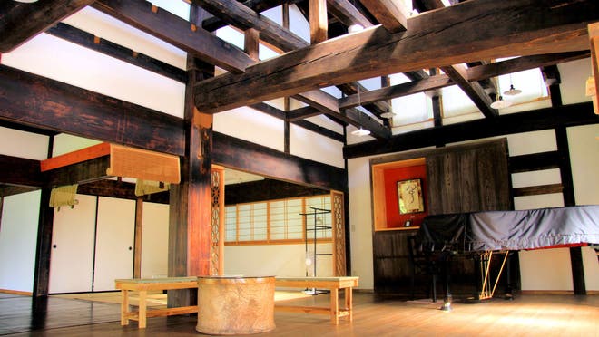 【感染対策に一棟貸し】築120年古民家開放的プライベート庭園も自由に使えますの写真5