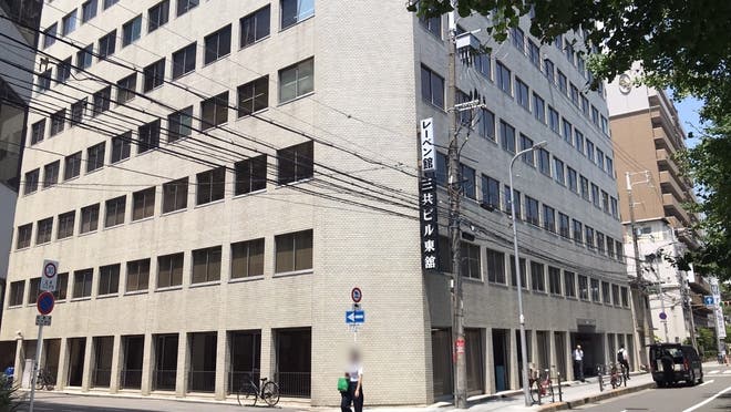 【南森町/大阪天満宮】片面ガラス張りのおしゃれで落ち着いた会議室・・・会議/撮影・収録/ボードゲーム/ファンミーティングなどの写真7