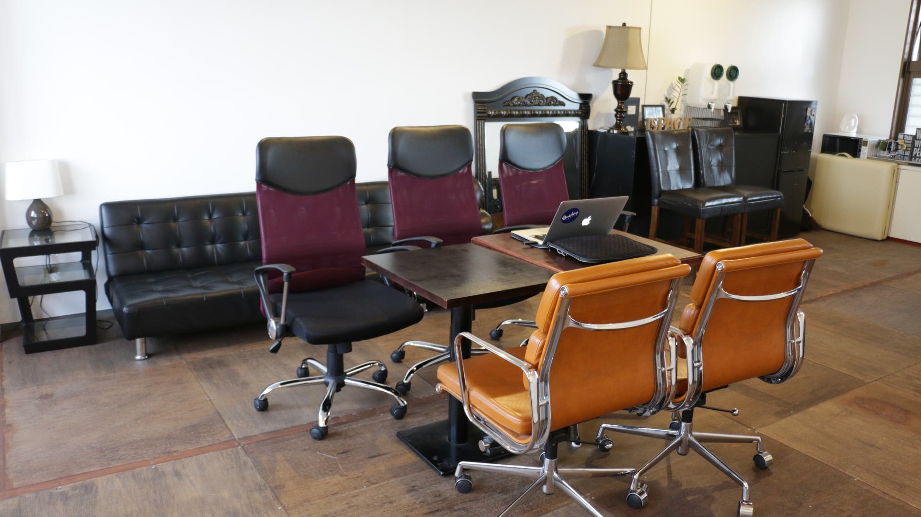 【ispace365】宜野湾市上原のおしゃれレンタルスペースの写真5