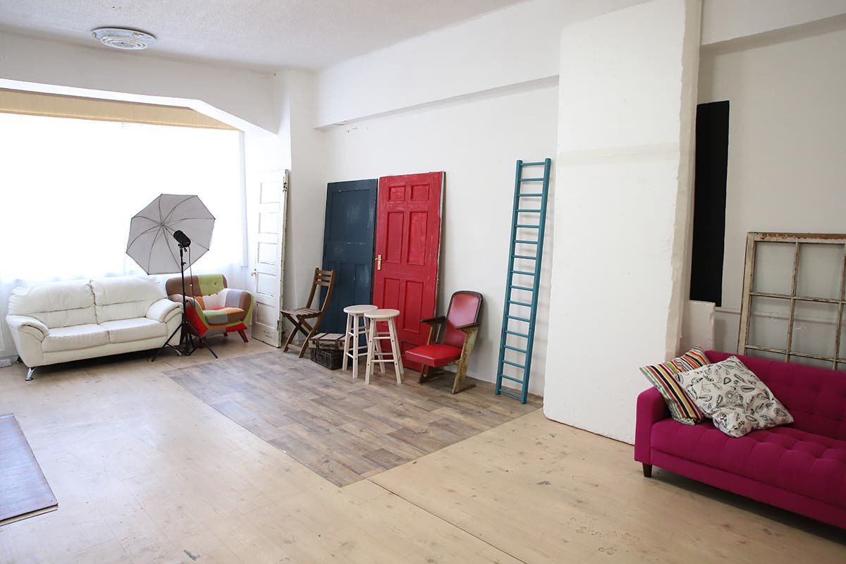 アパレル、ポートレート撮影のスタジオ。の写真1