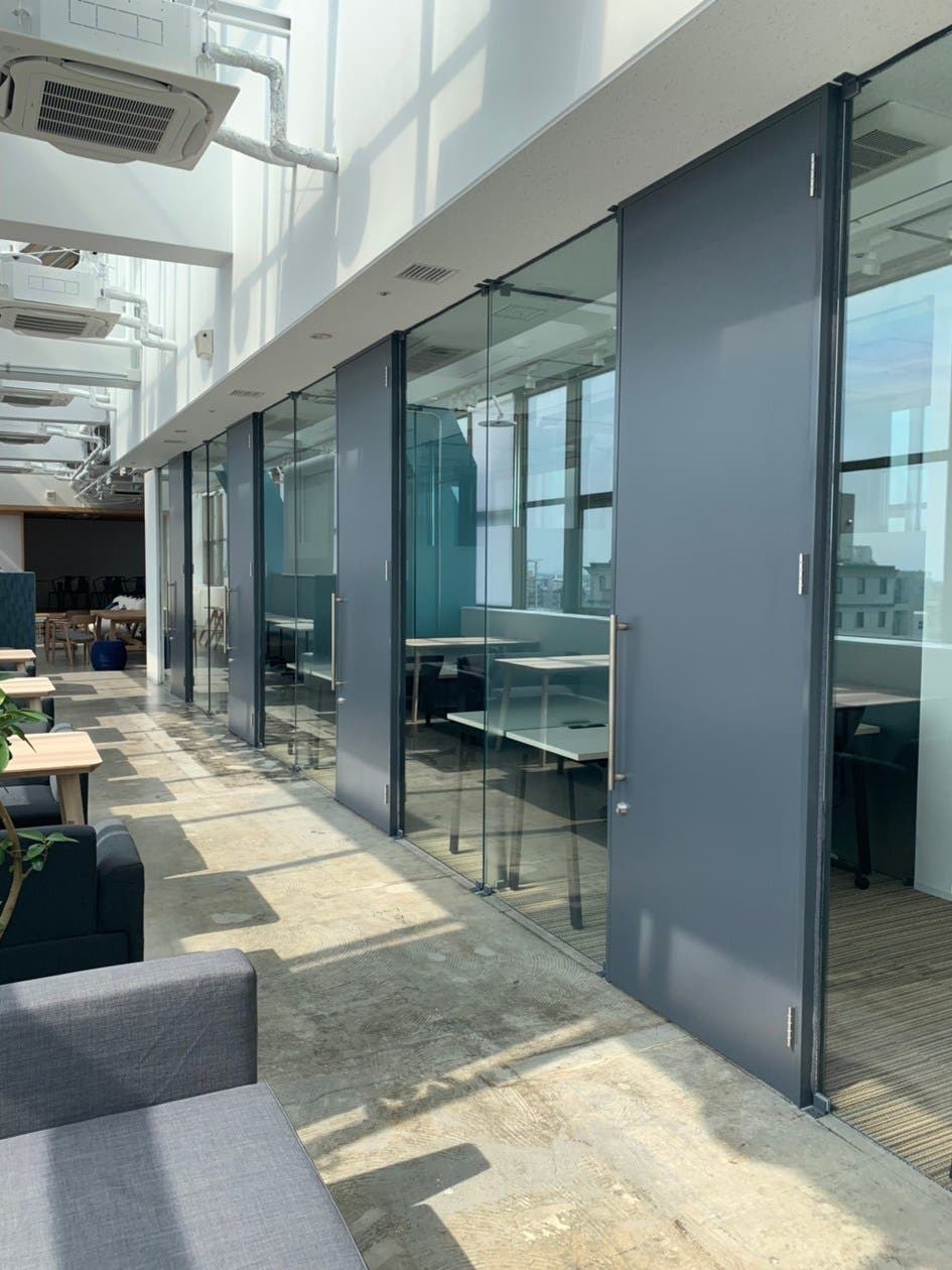 貸し会議室【3人部屋】 - ATOMica - 宮崎市中心部【宮崎ナナイロ東館8階】※MEGAドン・キホーテのビルです。の写真10