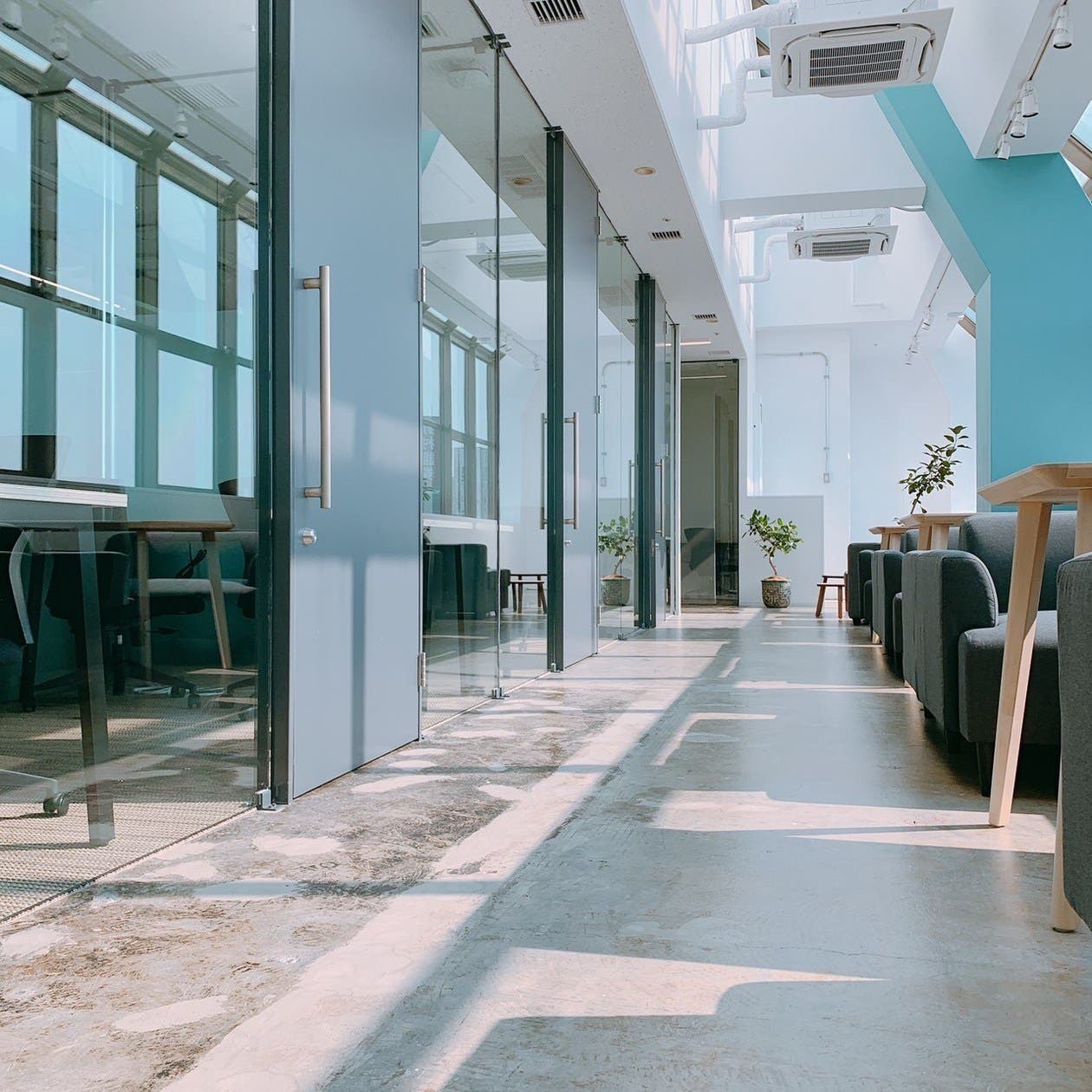 貸し会議室【3人部屋】 - ATOMica - 宮崎市中心部【宮崎ナナイロ東館8階】※MEGAドン・キホーテのビルです。の写真13