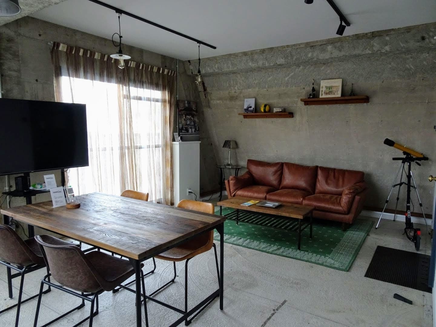 マルチメディアスペース！写真撮影・YouTubeスタジオ・動画鑑賞・オフ会・会議などに！（Cスタジオ）の写真9