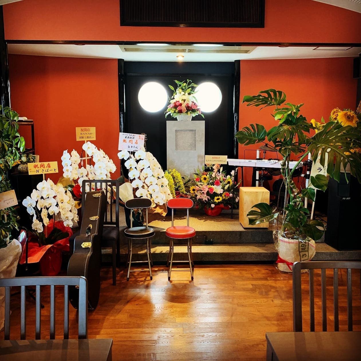 【和泉・岸和田】ライブステージのあるおしゃれな洋風カフェ。演奏会・パーティ・ロケ撮影・会議などに！の写真5