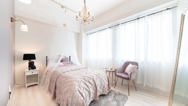 【apps Ast】清潔で可愛く上品な大人ガーリー調、本格ベッド撮影向きで使いやすさ◎最高内装空間!の写真1