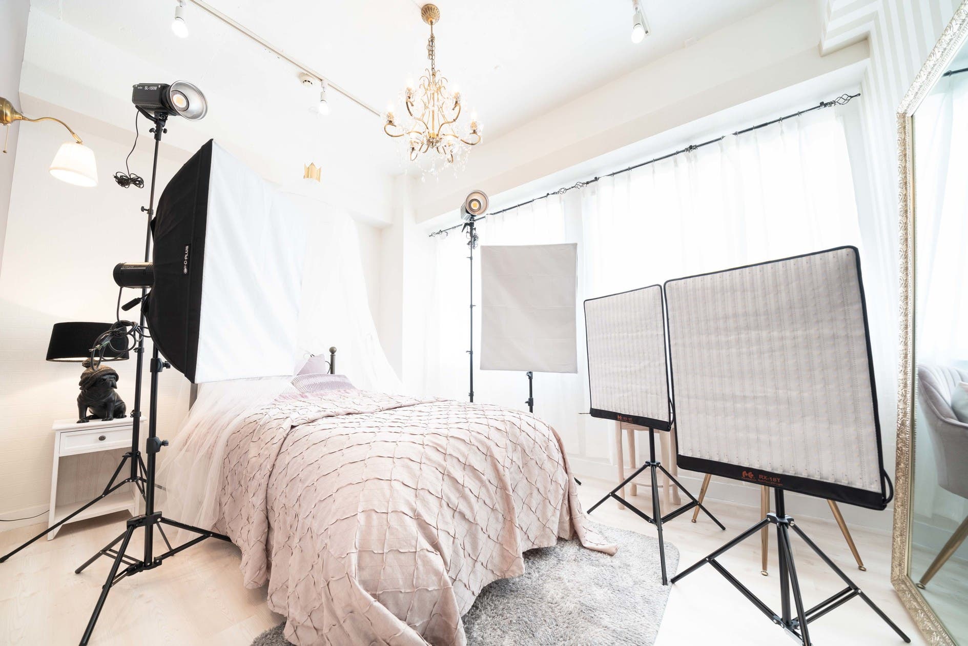 【apps Ast】清潔で可愛く上品な大人ガーリー調、本格ベッド撮影向きで使いやすさ◎最高内装空間！の写真6