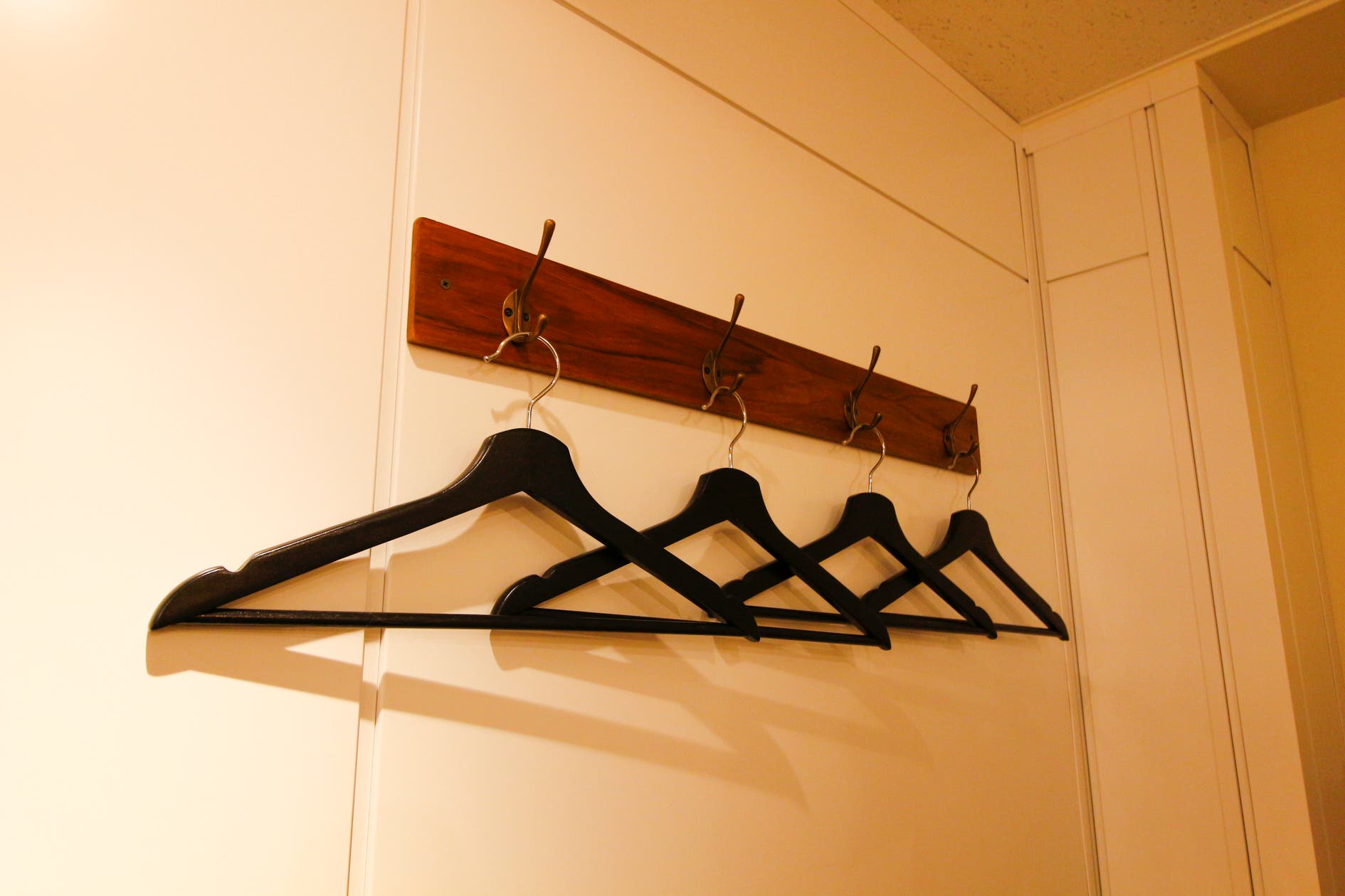 【東銀座駅1分・銀座駅5分】最大収容人数12名のおしゃれなカフェ風会議室✨プロジェクター完備✨研修・面接・商談・勉強会にの写真12