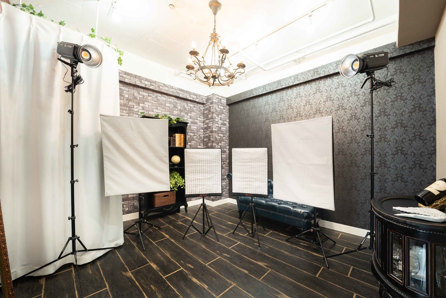 【apps Cst】上品でシンプル。派手過ぎないゴシック調で光は自分でコントロール◎雰囲気の作りやすさ◎最高内装空間！の写真7