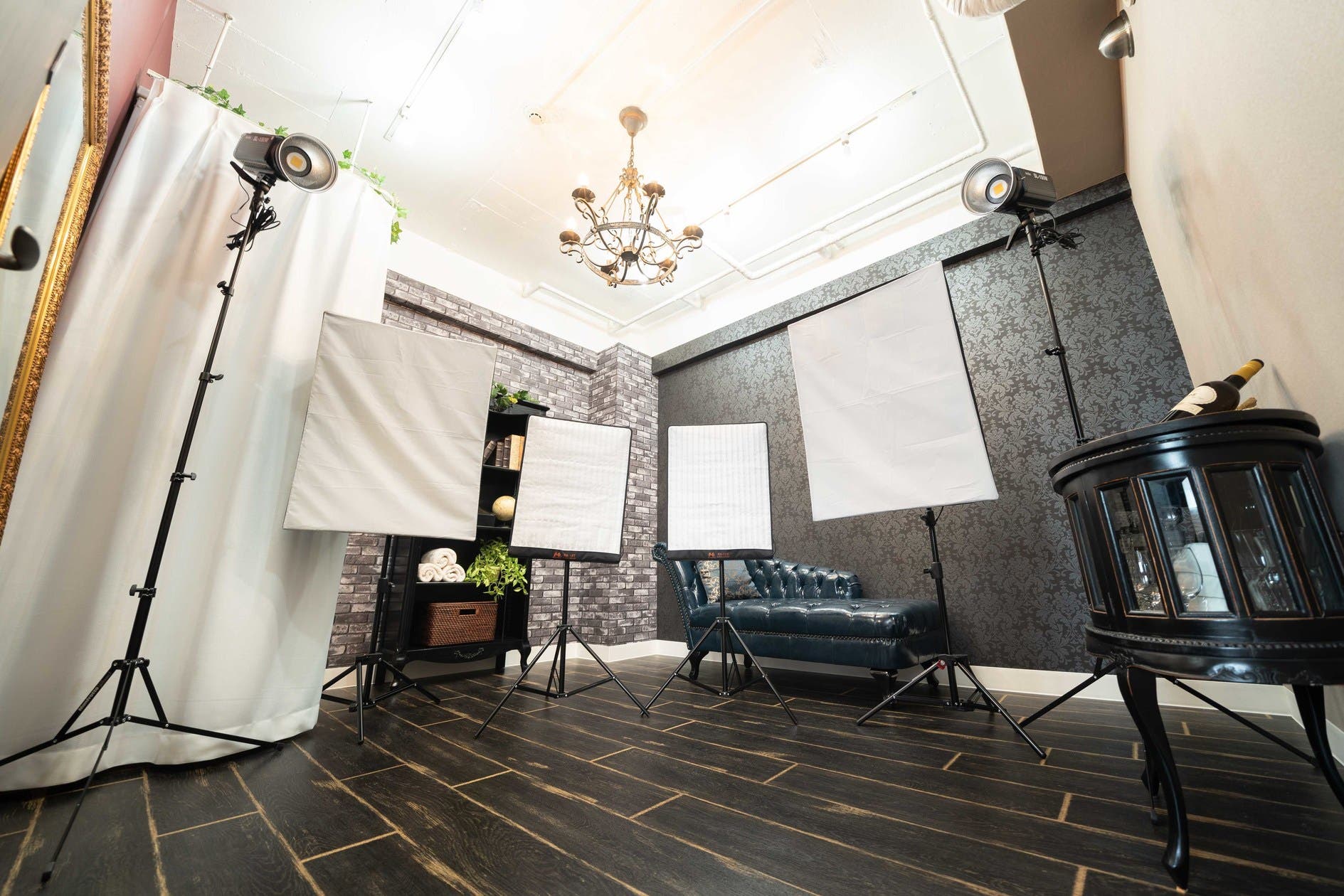 【apps Cst】上品でシンプル。派手過ぎないゴシック調で光は自分でコントロール◎雰囲気の作りやすさ◎最高内装空間！の写真8