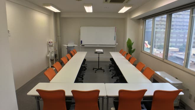 《あいあい会議室 狸小路》約40平米の広い多目的スペースをお気軽にご利用いただけますの写真1