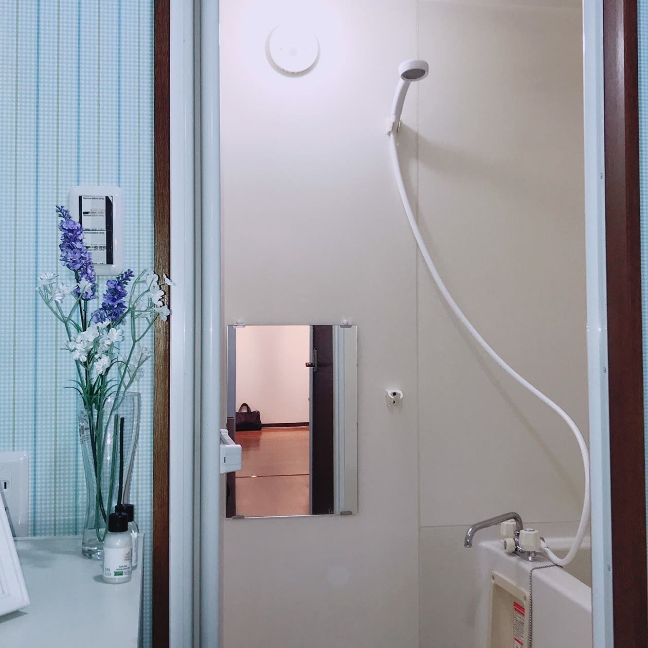 浴室(お風呂・シャワー)のご利用※タオル類は置いてありませんのでお近くでお買い求めくださいの画像3