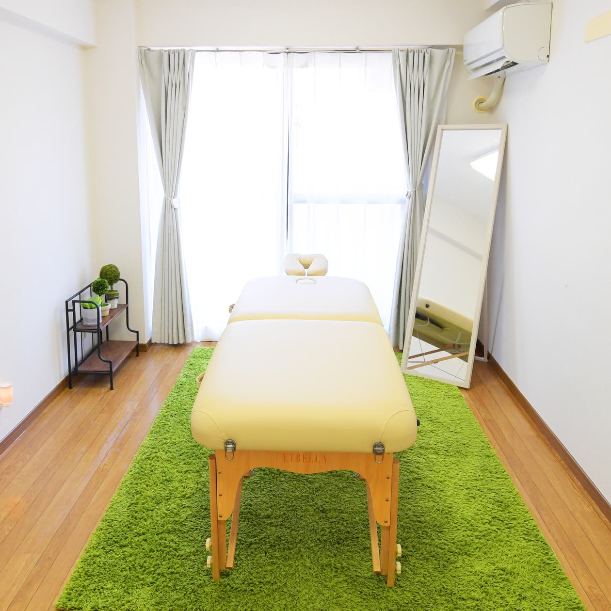 お洒落な代官山にある可愛いサロンです。駅近です。の写真8