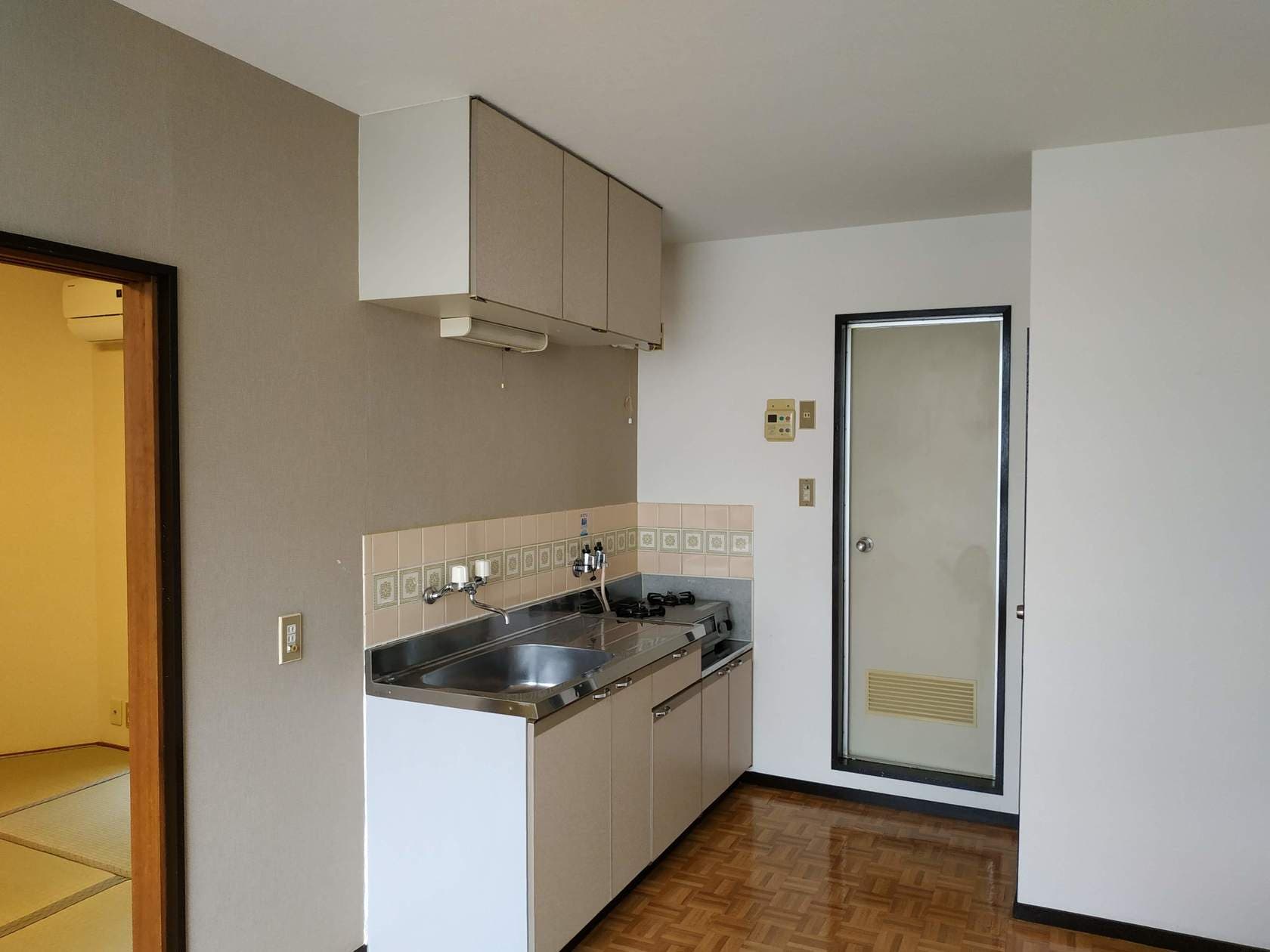 キッチン付きフローリング＋和室スペース！／女子会・誕生日会・交流会など！の写真3