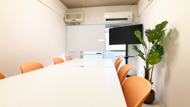 新大阪駅2分!フル装備なので手ぶらでOK【無料】超高速光Wi-Fi&大画面モニター&ホワイトボード●8名●会議室ソレイユ新大阪の写真9