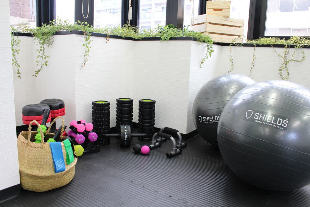 【天六駅徒歩5分　24時間利用可】 4cm厚のマットで快適にヨガ・ダンス・トレーニング！の写真9