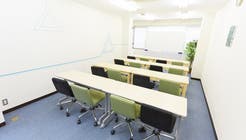 ⭐️感謝SALE中!⭐️<プラスノ会議室>リモートワーク・テレワークに最適!20名/三田駅徒歩5分♪wifi/プロジェクタ無料の写真3