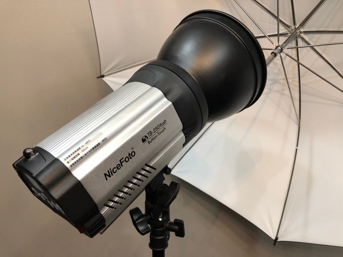 ストロボ／モノブロックストロボ(TB250)　250W　色温度:5500K±200Kの画像2