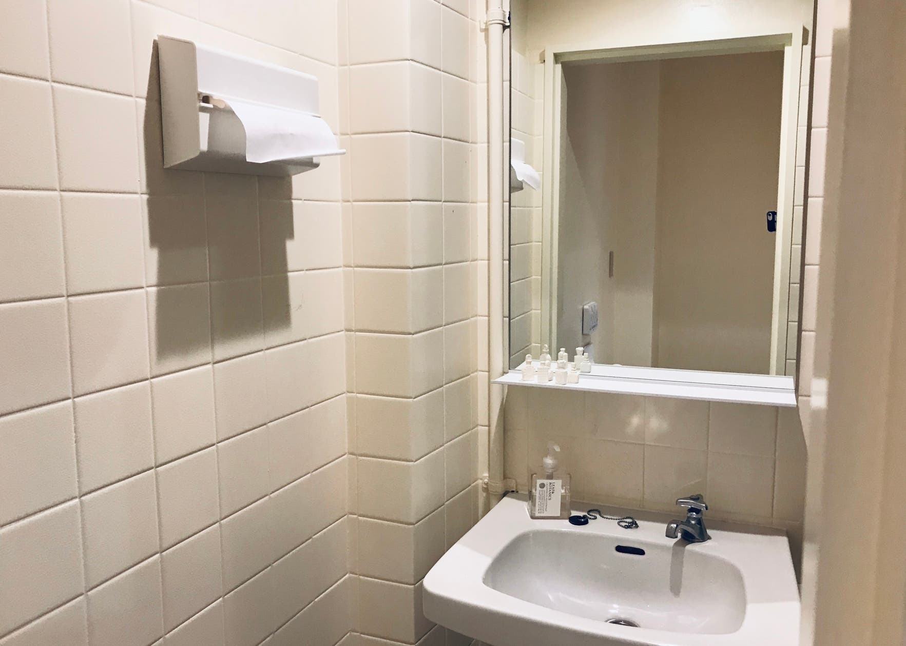 【北浜駅徒歩2分・淀屋橋駅徒歩5分】80㎡広々！デザイナーズホテルの地下ギャラリー/セミナー/ポップアップ/展示会の写真5