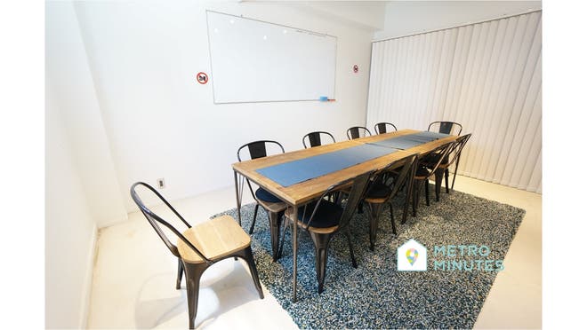 <ルーク会議室>Wi-Fi📶プロジェクター🎥ホワイトボード無料!会議/打ち合わせ/商談/リモートワークの写真10