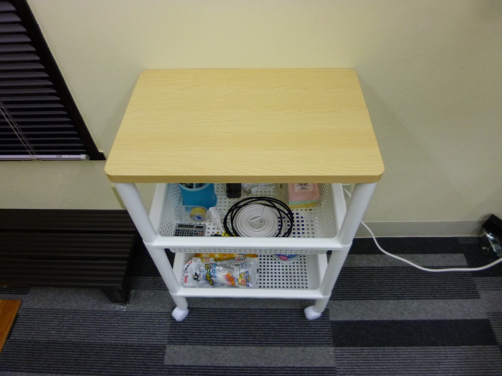 超高速光回線・Wi-Fi/大型モニタ/感染症対策グッズ/即予約★神田駅徒歩3分のテラス＆応接付き会議室の写真17