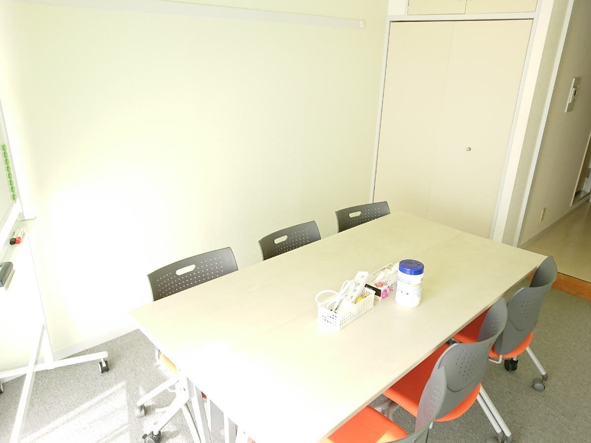 川越駅3分/即予約可/無料WiFi/ディスプレイ/除菌グッズ/Web会議に最適/個室/格安の写真9