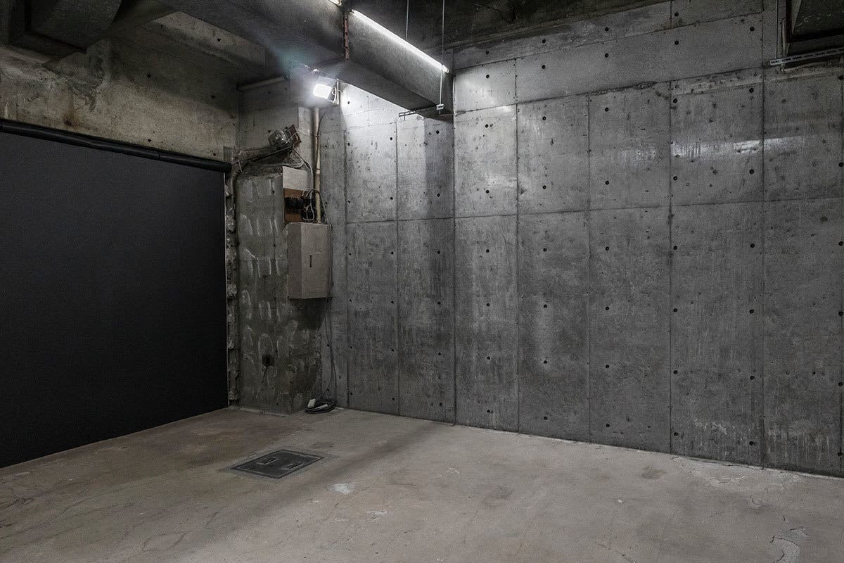 激安！機材無料、コンクリート壁、スモーク、天高4m【新宿三丁目駅徒歩３分】クロマキ無料の写真9