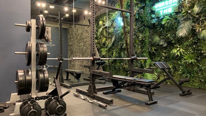 【北参道駅から徒歩2分】レンタルジムTHE PERSON | 15人収容可能な完全プライベート空間で合同トレーニングに最適!の写真6