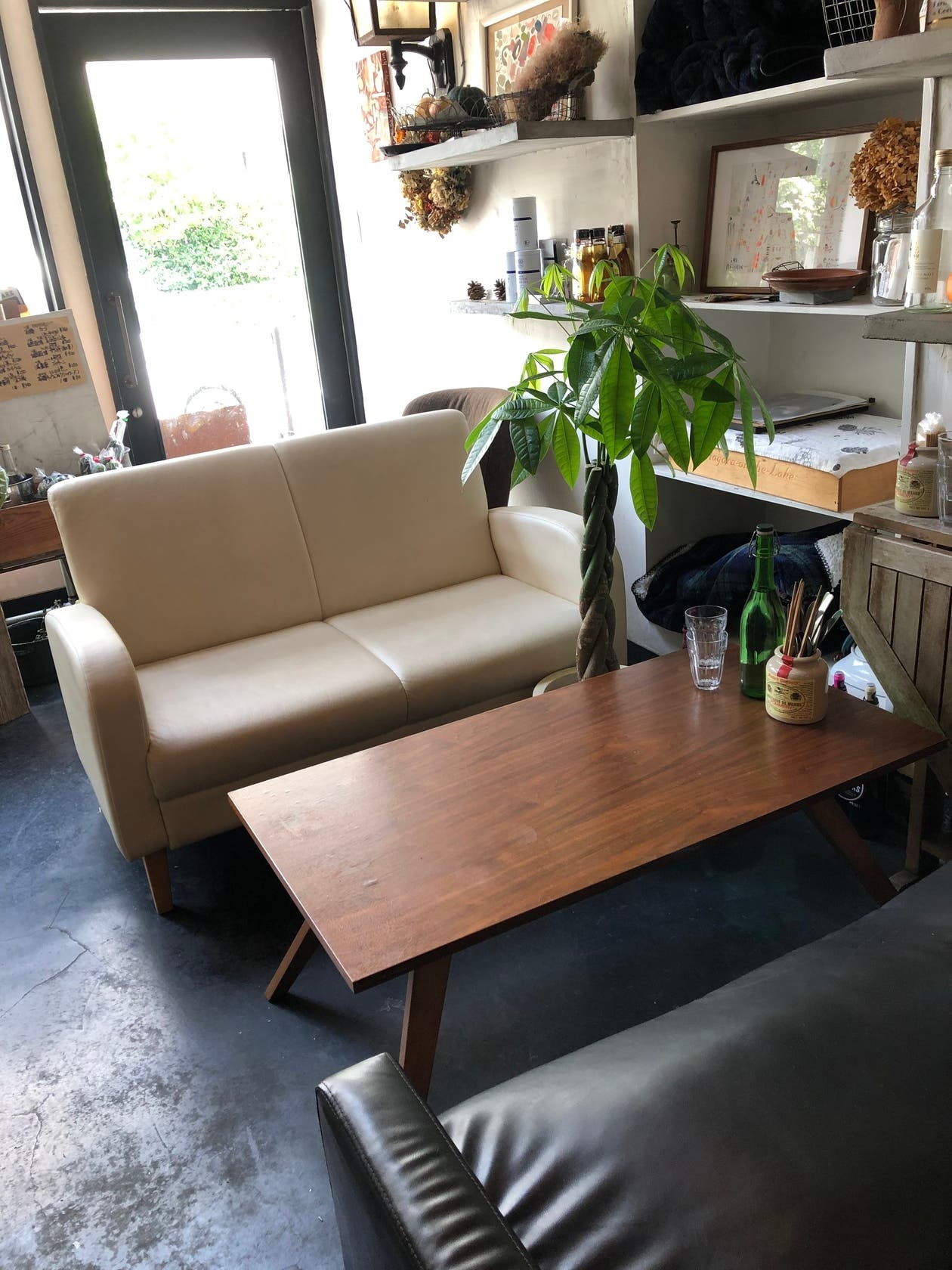 【自由が丘駅徒歩8分】隠れ家的な木造一軒家の小さなレストラン空間。パーティ・ロケ撮影・会議などに。の写真6