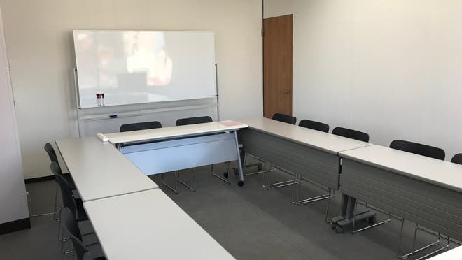 熊谷駅徒歩3分、レンタルオフィス、フリースペース・会議室貸出(15名)の写真3