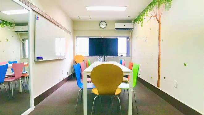 【西新橋のみんなの会議室】新橋駅11分・御成門駅6分他★高速光WiFi導入★定期清掃・除菌を実施中★換気しやすい会議室ですの写真17