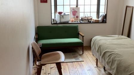 吹田駅近く。おしゃれな雰囲気のサロンです。の写真1