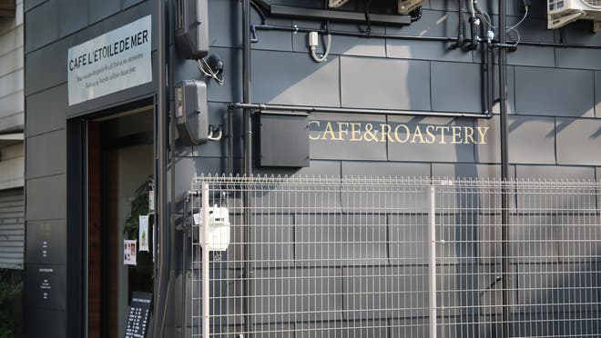 吹田駅近く。おしゃれな雰囲気のサロンです。の写真3